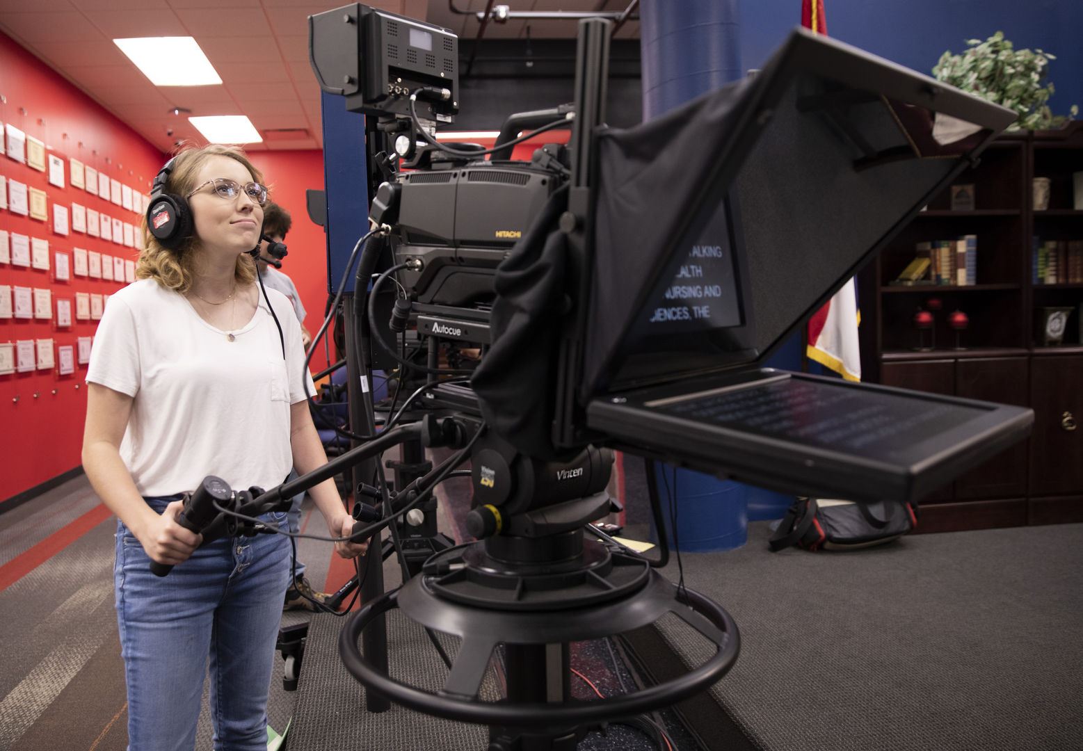 Students gain real-world experience with Vinten camera and Autocue ...