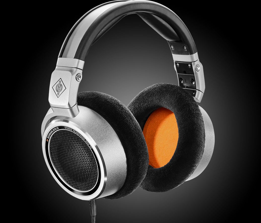 Neumann.Berlin announces M 49 V, a reissue of legendary M 49 in the ...