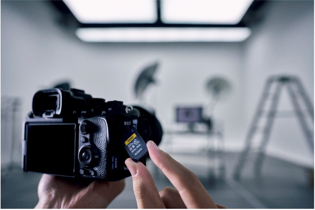 Sony Expands Cinema Line With New Fx30 4k Super 35 Camera For Future