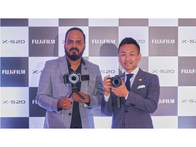 FUJIFILM India Unveils Compact and Lightweight "FUJIFILM X-S20 ...