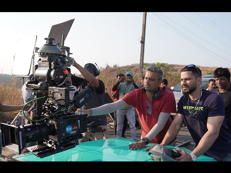 DP Adil Afsar on the Cinematography of “Madgaon Express” With ALEXA 35 and ARRI Master ...