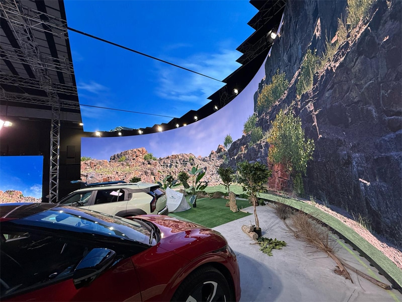 Alfalite SKYPIX RGBW & IM: LED Panels for Virtual Production Environments